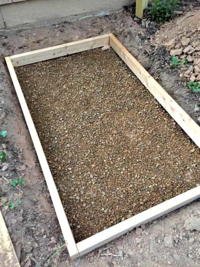 How to Pour a Small Concrete Slab