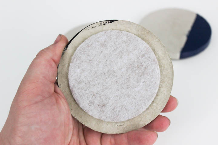 Quick & Easy Concrete Coasters • Ugly Duckling House