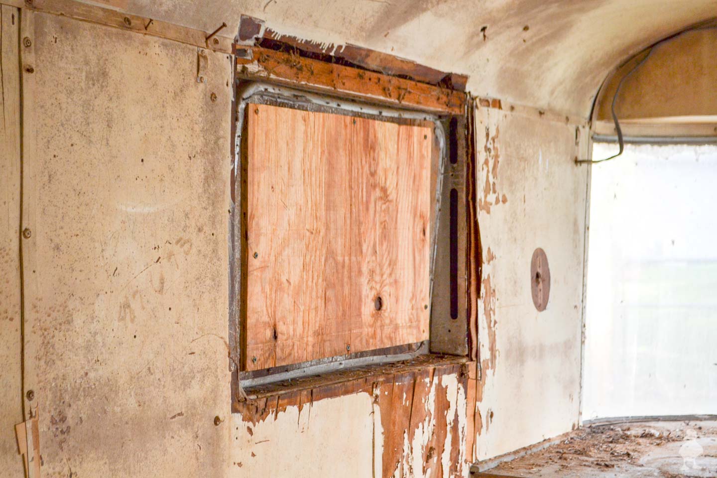 Ruby Interior (Before) • Ugly Duckling House