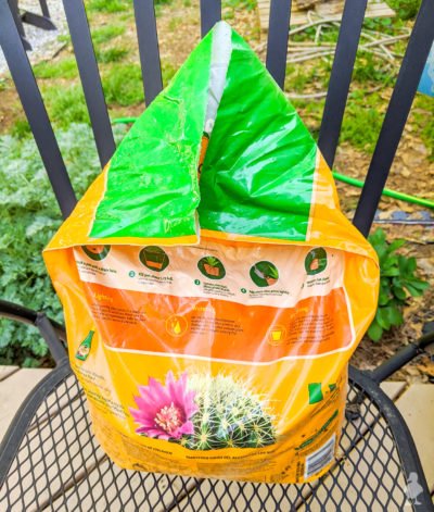 How to Store Potting Soil, Grass Seed, & Fertilizer • Ugly Duckling House