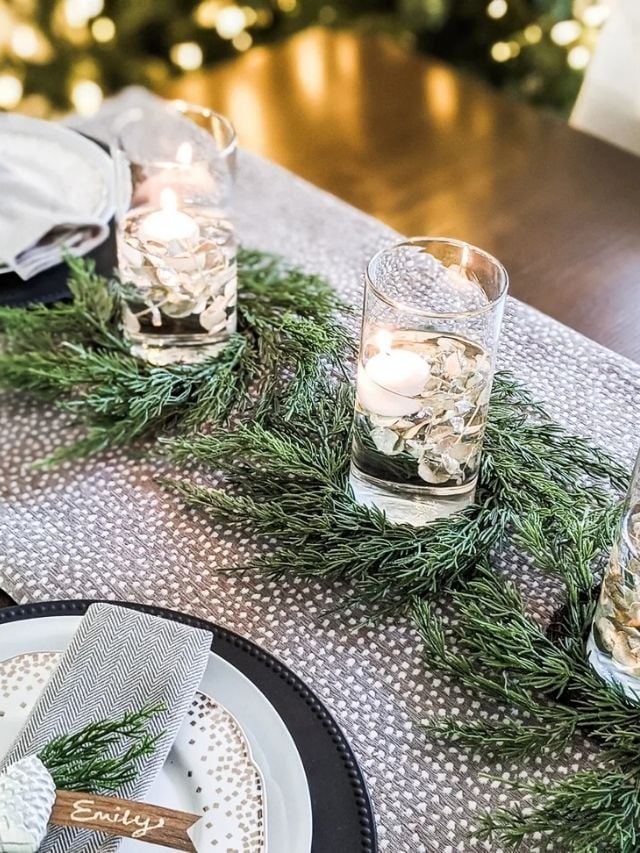 EASY CHRISTMAS TABLESCAPE INSPIRATION • Ugly Duckling House